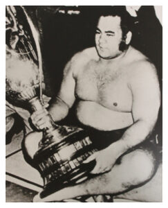 Kuhaulua Jesse Takamiyama - Hawaii Sports Hall of Fame